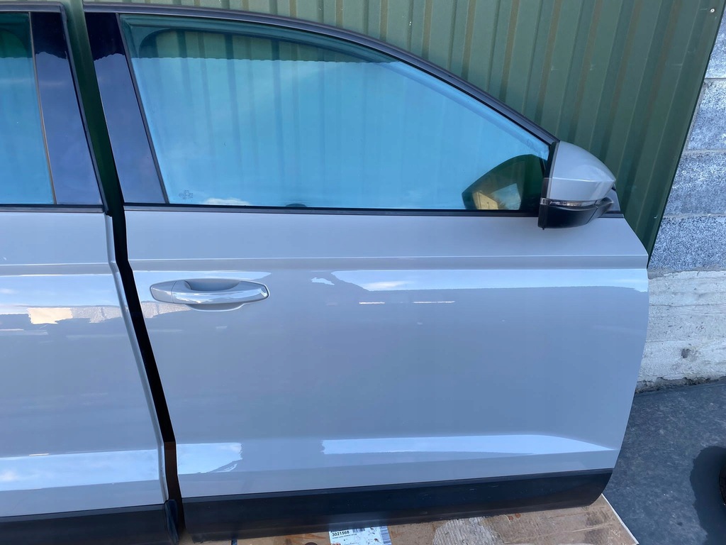SKODA KAROQ DRZWI PRZÓD PRAWE LF7A - 13338160646 - oficjalne archiwum ...