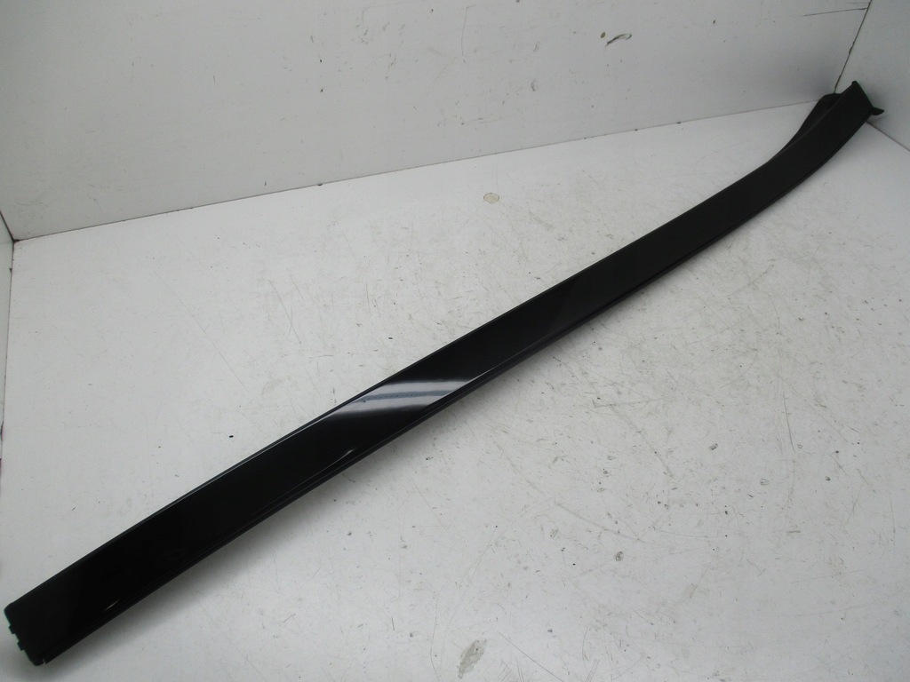 mercedes w205 listwa prawy szyby przedniej przód prawa A2056900282 ...