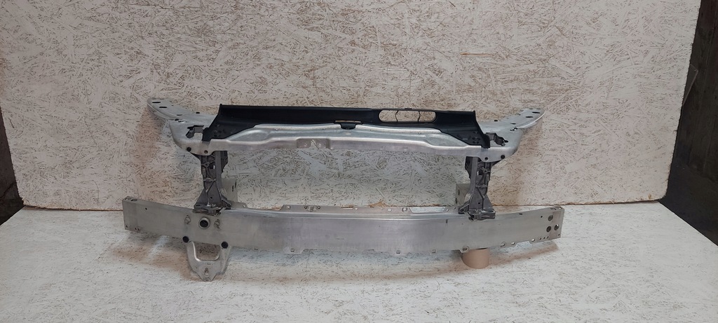 MERCEDES W205 WZMOCNIENIE PAS PRZEDNI BELKA STREFY - 13183288839 ...