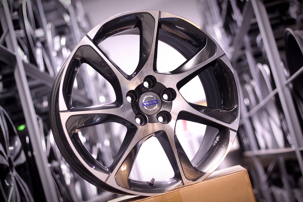 VOLVO S60 S80 V60 V70 XC60 8x18 ET55 PORTUNUS - 9201739532 - oficjalne ...