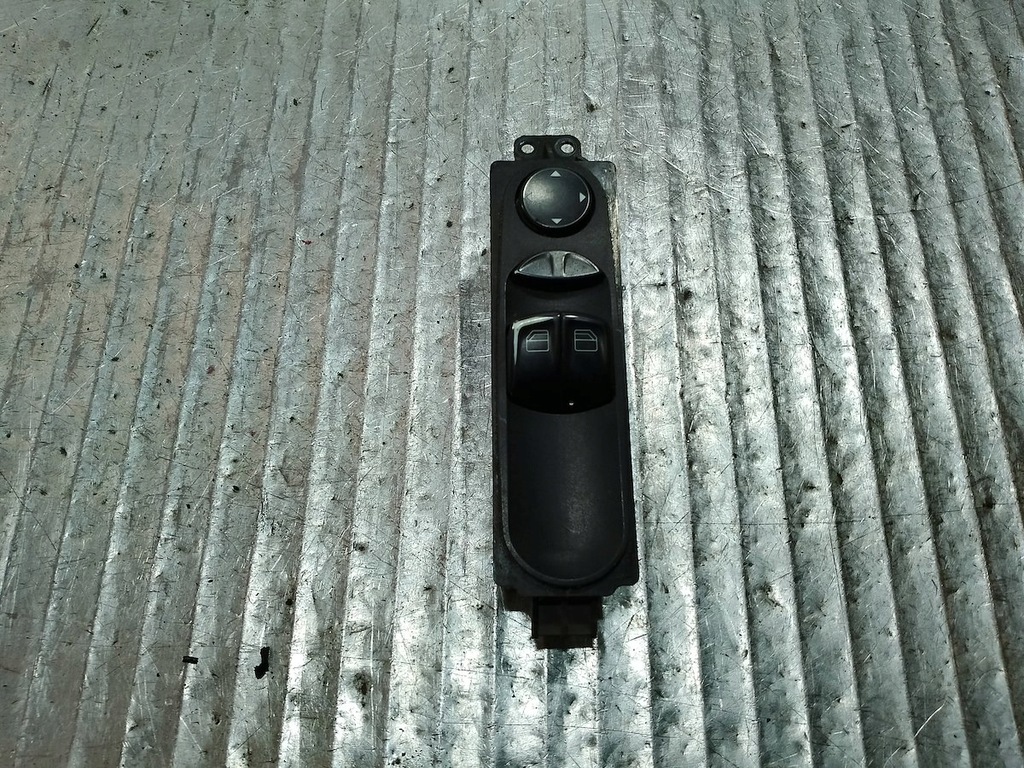 PANEL STEROWANIA SZYB I LUSTEREK MERCEDES-BENZ VITO 639A6395450113 ...
