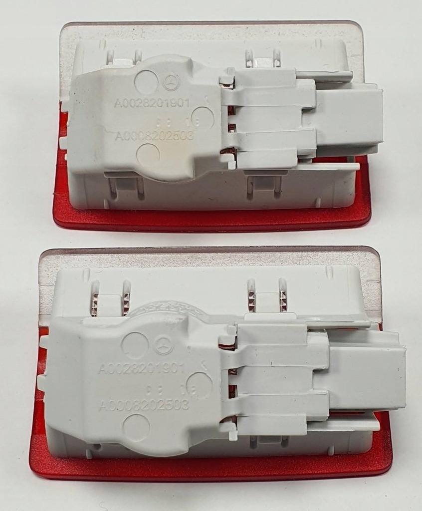 LAMPKA BOCZKA DRZWI MERCEDES W205 A0028201901 - 13437838564 - oficjalne ...