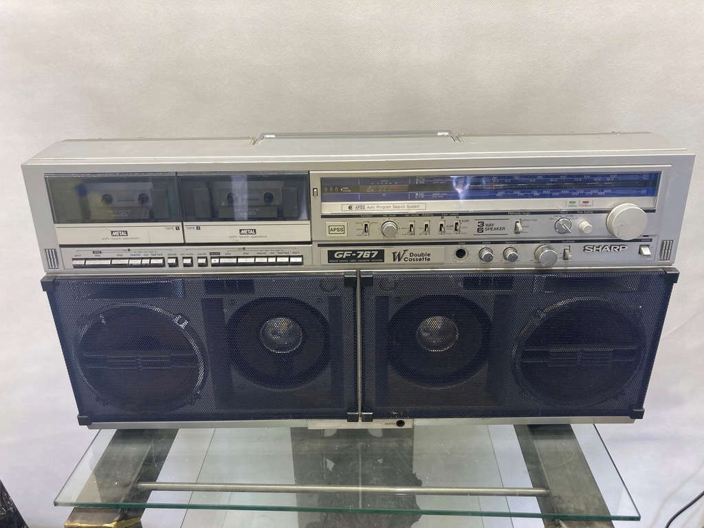 Radio Sharp GF-767 - 12251119233 - oficjalne archiwum Allegro