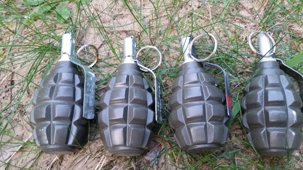 Granat F1 szyszka - doskonała Replika - 11770023647 - oficjalne ...