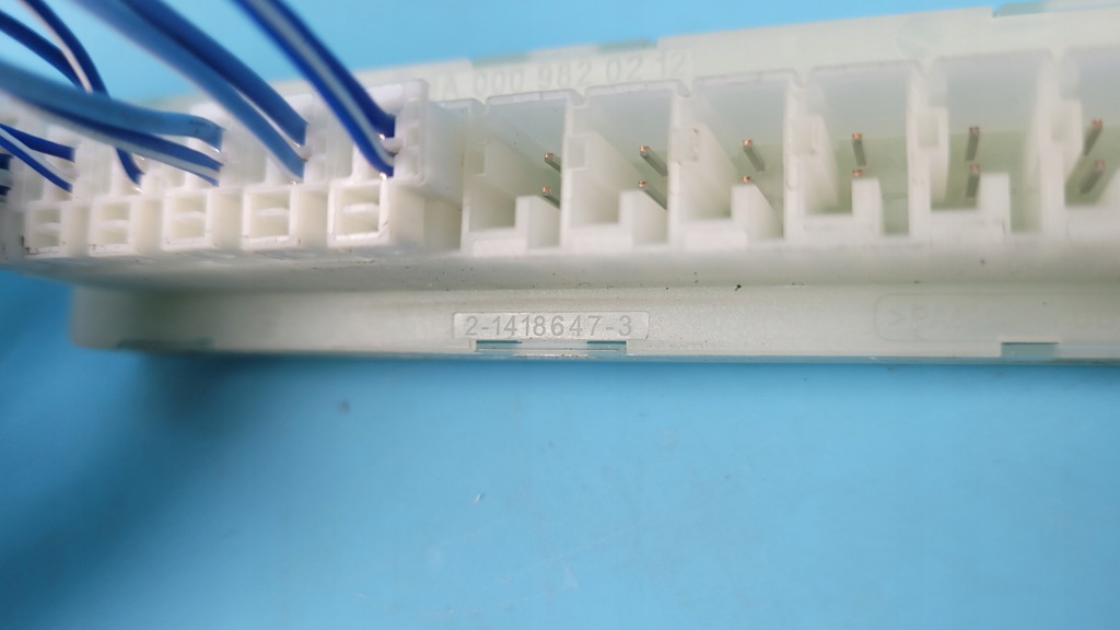 MERCEDES ROZDZIELACZ PRĄDU A0009820212 - 12292509029 - oficjalne ...