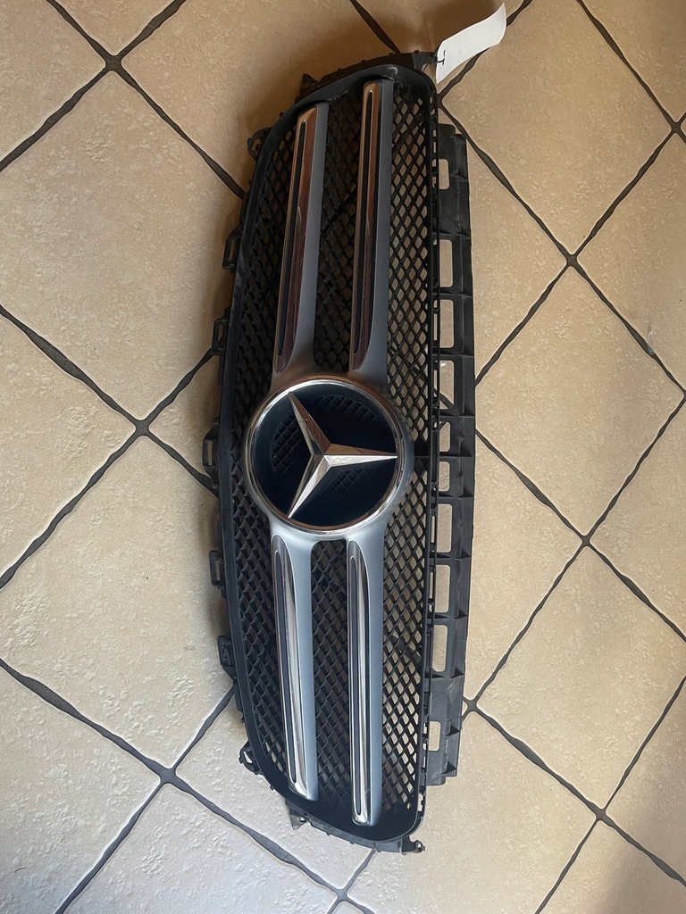 Mercedes W213 A2138880123 grill atrapa oryginał - 11460445687 ...