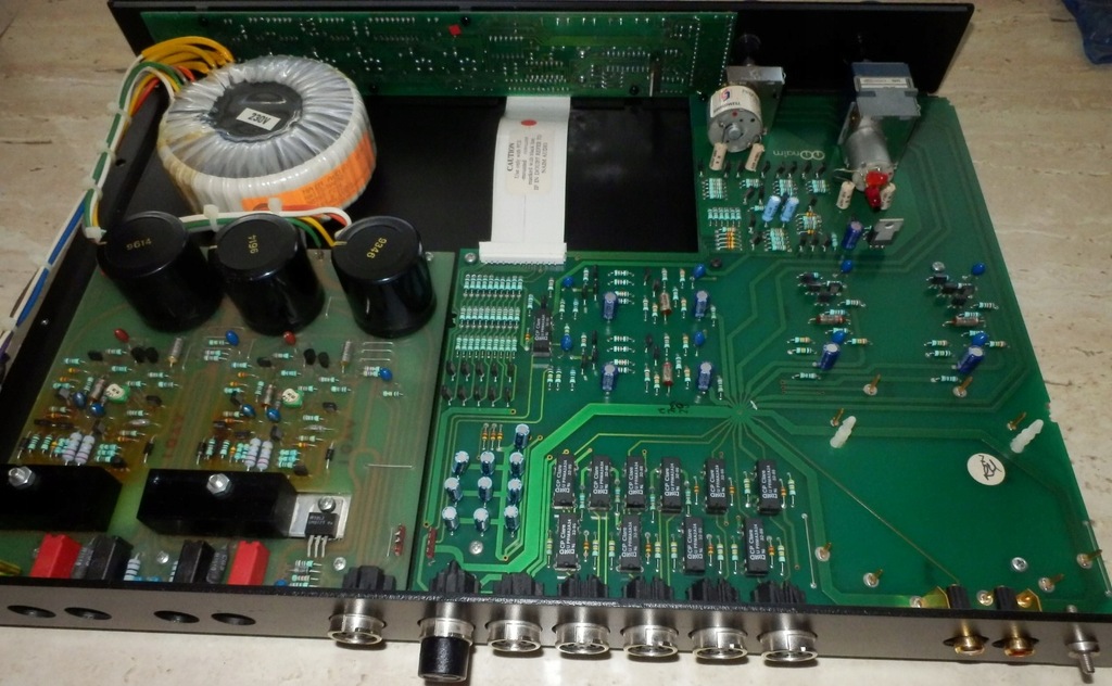 Naim Nait 3R (z pilotem) - 12611293062 - oficjalne archiwum Allegro