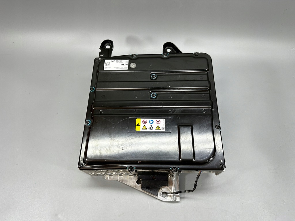 AUDI A3 8Y VW GOLF VIII BATERIA AKUMULATOR 5WA915107 48V - 15932217893 ...