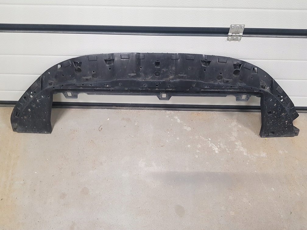 VOLVO XC60 XC LIFT 13-17 OSŁONA PŁYTA POD ZDERZAK PRZÓD ZDERZAK PRZÓD ...