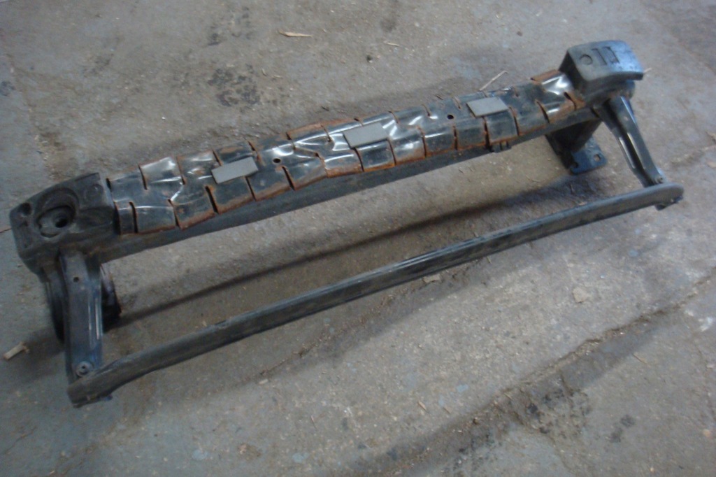 VW POLO V 6R BELKA ZDERZAKA PRZÓD ABSORBER - 13055970619 - oficjalne ...