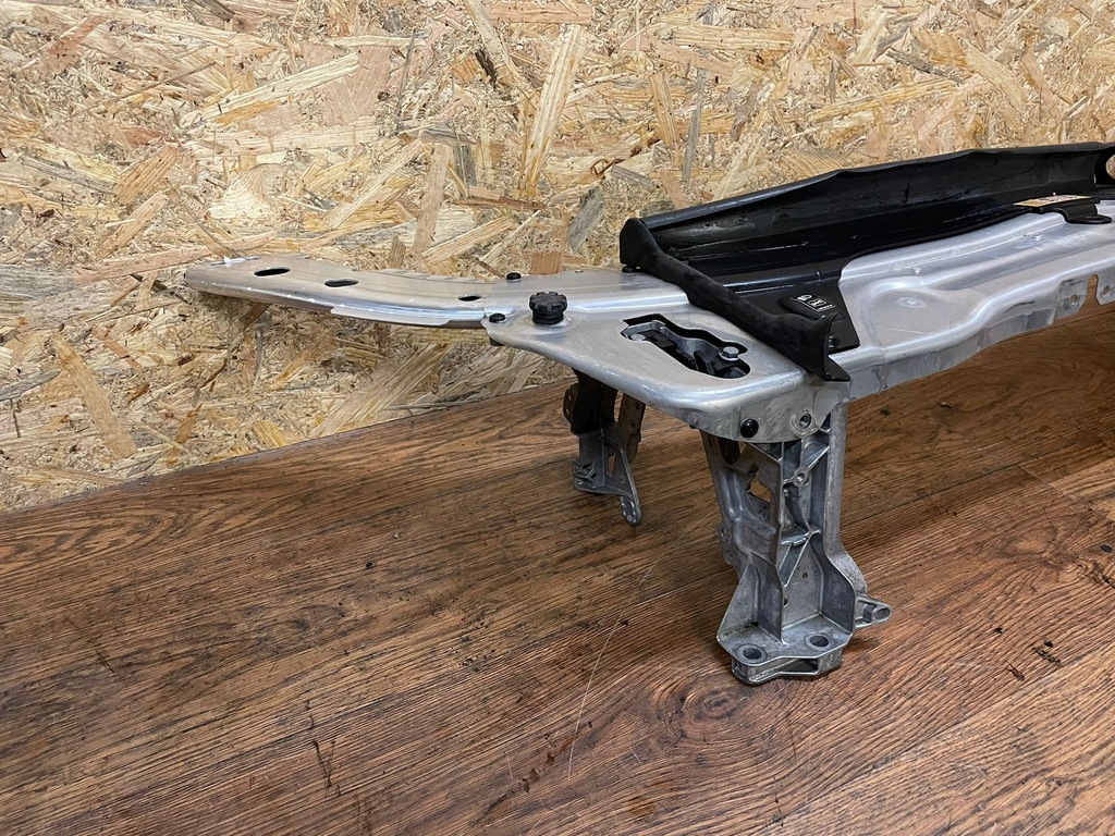 MERCEDES C KLASA 205 W205 PAS PRZEDNI WZMOCNIENIE - 12793656033 ...