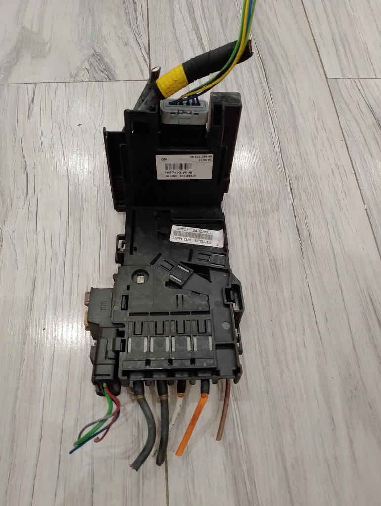 MODUŁ AKUMULATORA PEUGEOT 3008 5008 28236841 - 12646145215 - oficjalne ...