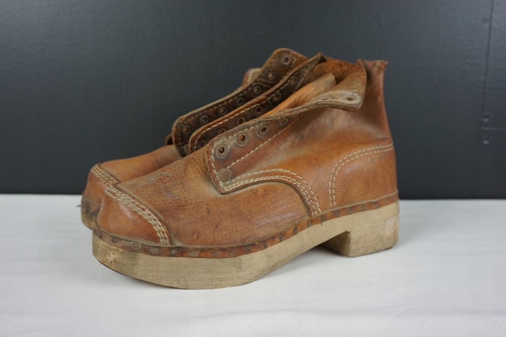 Stare zabytkowe buty skórzane drewniana podeszwa - 13137429447 ...