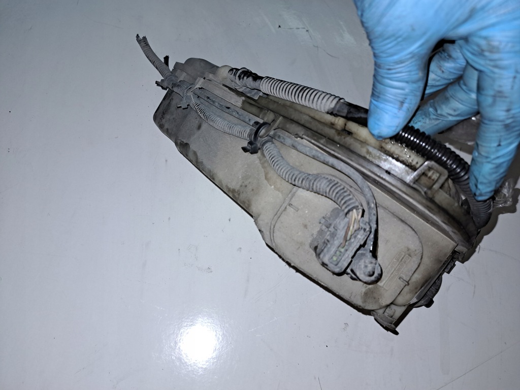 PEUGEOT 307 sw hb zbiorniczek płynu fap dpf ok 1/2 - 13196118071 ...