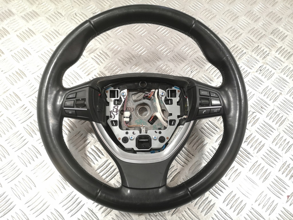 KIEROWNICA SKÓRA MULTIFUNKCJA WIBRACJA BMW F01 F10 - 13487889935 - oficjalne archiwum Allegro