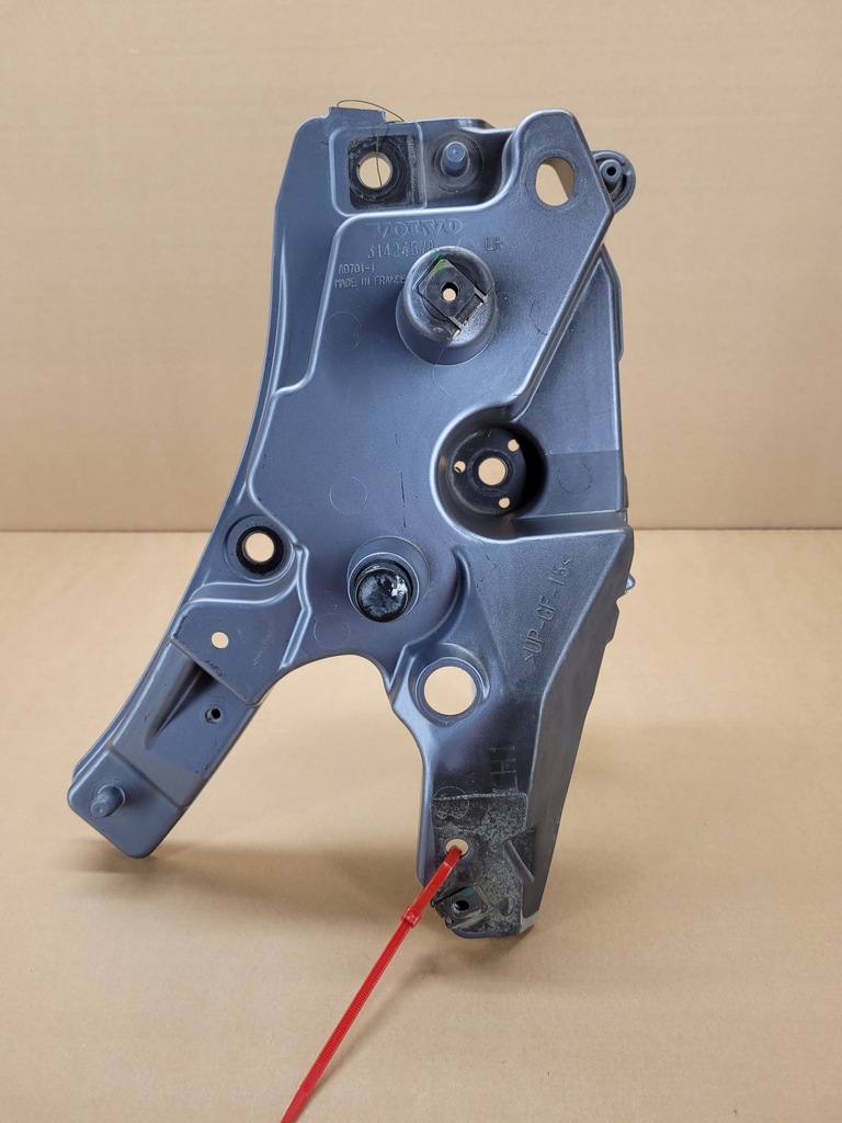 LEWE MOCOWANIE ŚLIZG BŁOTNIKA VOLVO XC60 II 721 - 13044890733 ...