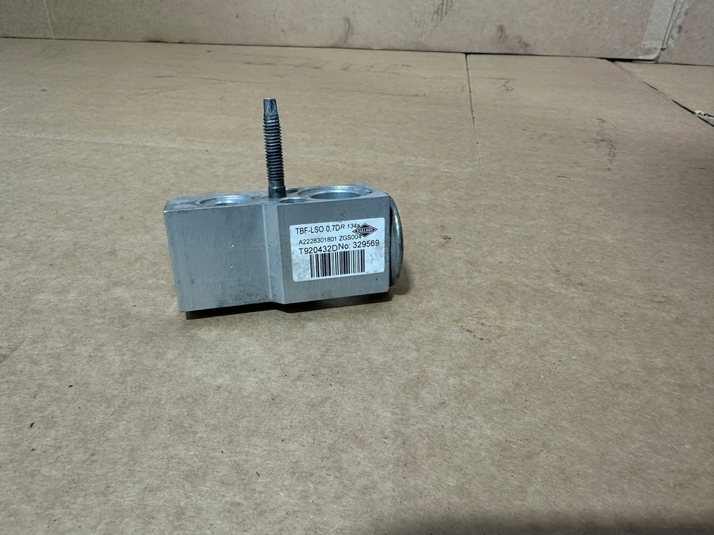 Zawór rozprężny klimatyzacji, zawór klimy, parownika Mercedes W205 DE ...