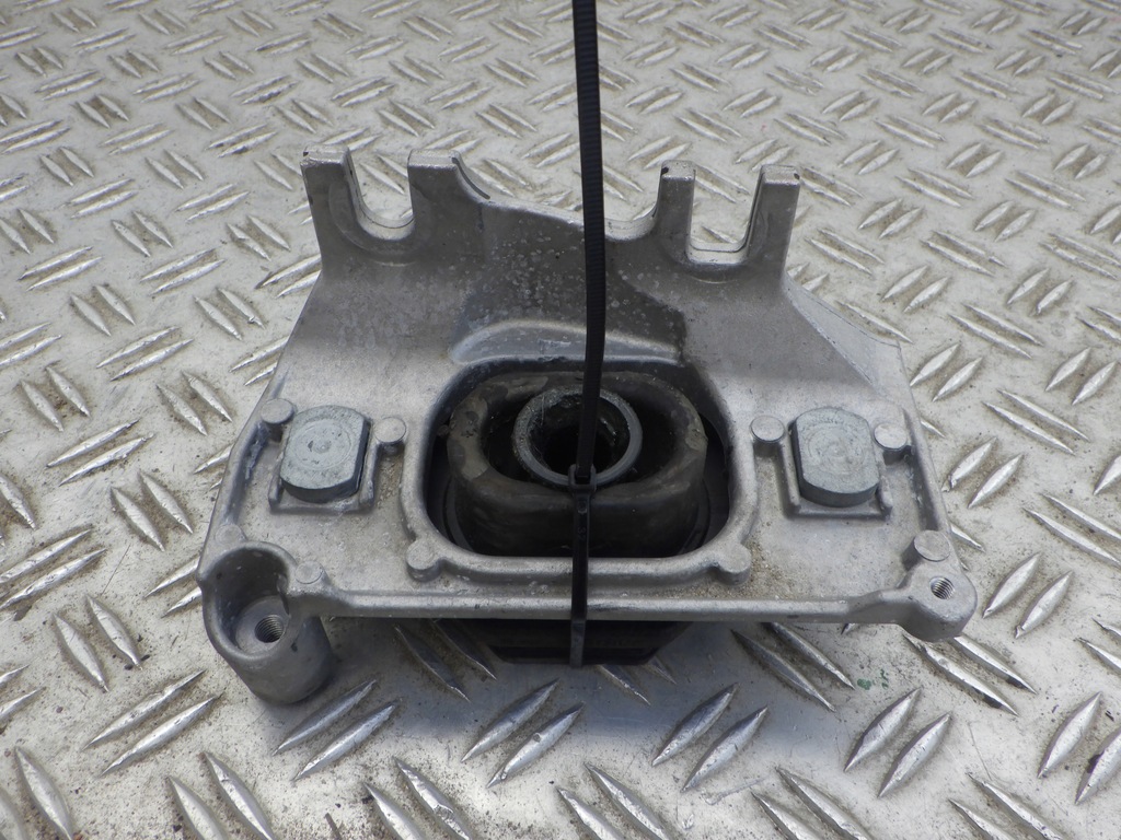 ŁAPA PODUSZKA SILNIKA DACIA DUSTER II 112220744R - 14157890052 ...