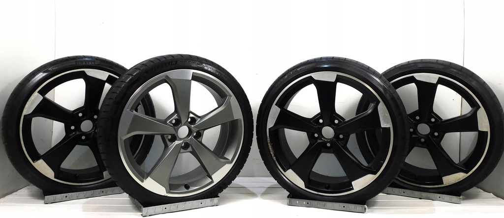 KOŁA FELGI AUDI A3 S3 8V ROTOR RS3 19'' 8.0J - 13238475236 - oficjalne ...