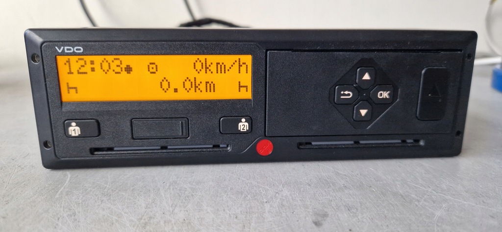TACHOGRAF CYFROWY VDO 12V 2.2 - 13618798590 - oficjalne archiwum Allegro