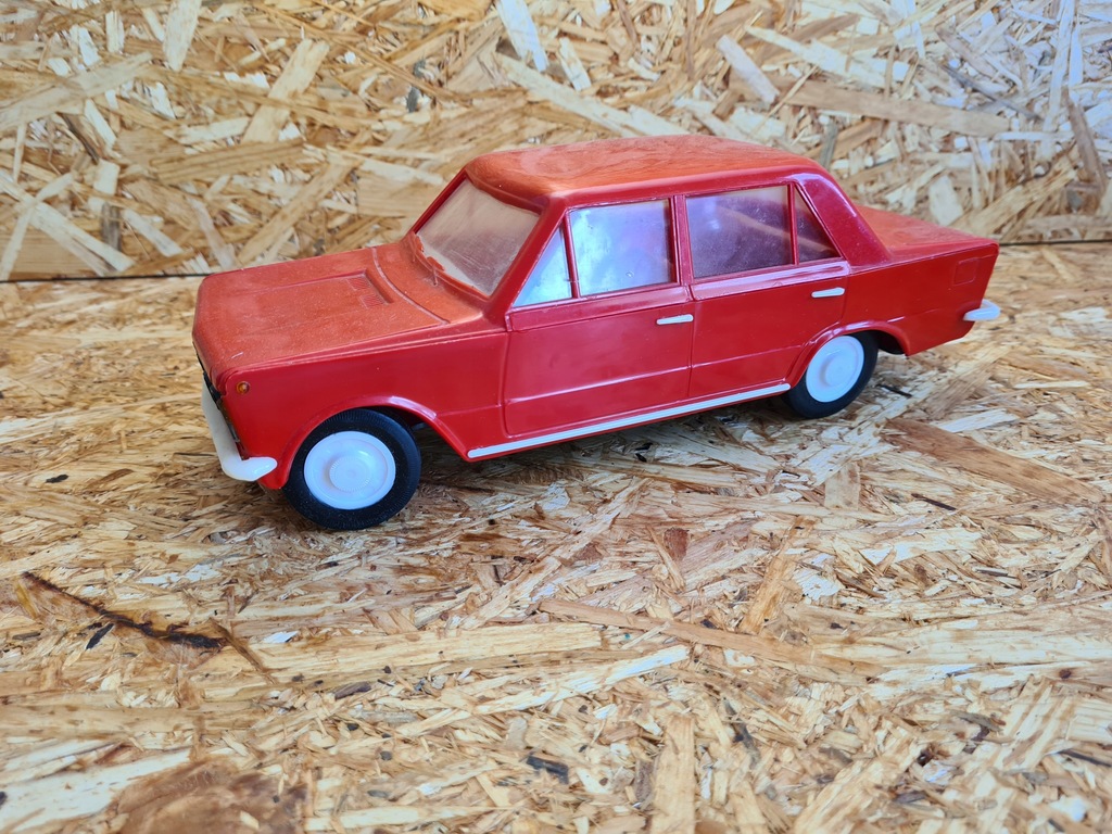 Zabawka Fiat 125p PRL - 13774687127 - oficjalne archiwum Allegro