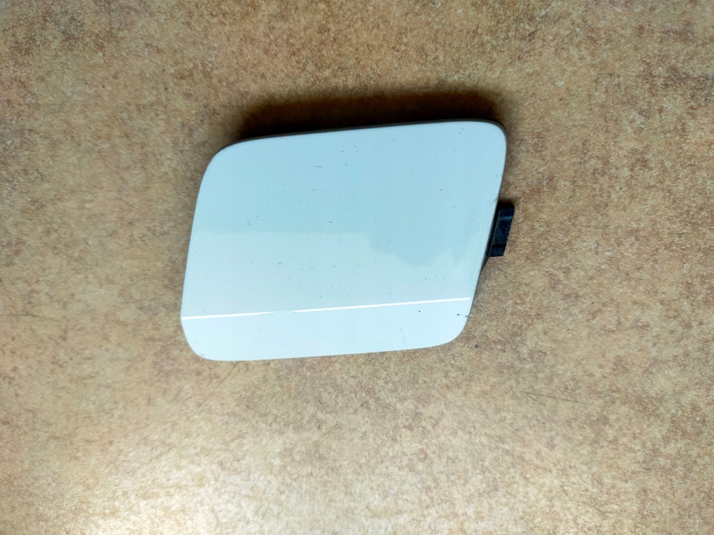 VOLVO V60 S60 ZAŚLEPKA ZDERZAK WKRĘTKI HAKA BIAŁA - 13433037265 ...