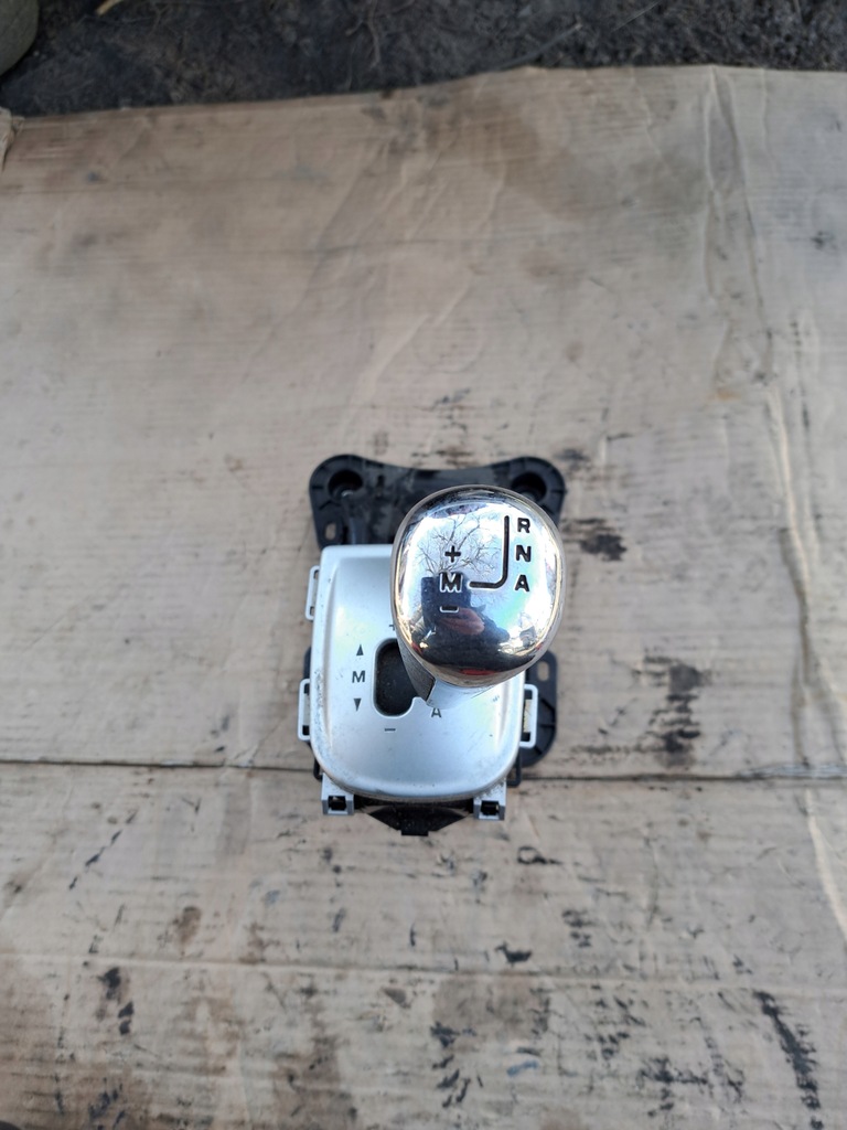 Wybierak lewarek zmiany biegów Citroen c3 automat - 13520604421 ...