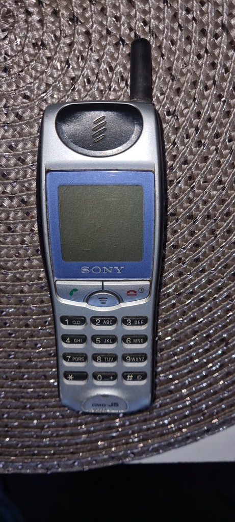 Stary telefon komórkowy SONY CMD - J5 - 15039813907 - oficjalne ...