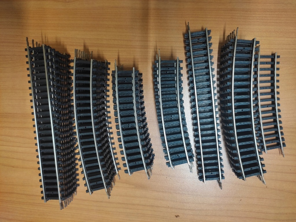 Zestaw torów Piko 54 szt. U w skali H0 od 1 zł - 12423215738 - oficjalne archiwum Allegro