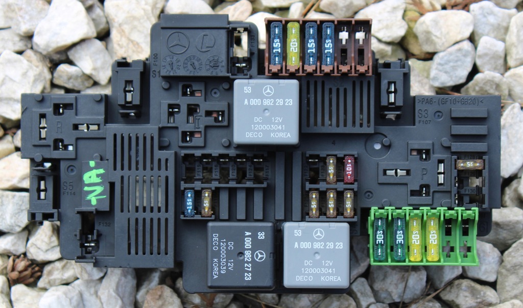 MERCEDES W213 SKRZYNKA BEZPIECZNIKÓW A2139065706 - 10634786438 ...