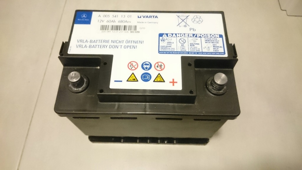 Akumulator Mercedes Varta 60Ah 680A A0055411301 - 7844502711 ...