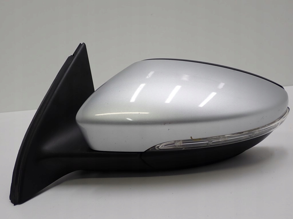 LUSTERKO LEWE EUROPA EU 9-PIN VW PASSAT B7 13R - 12273968551 ...