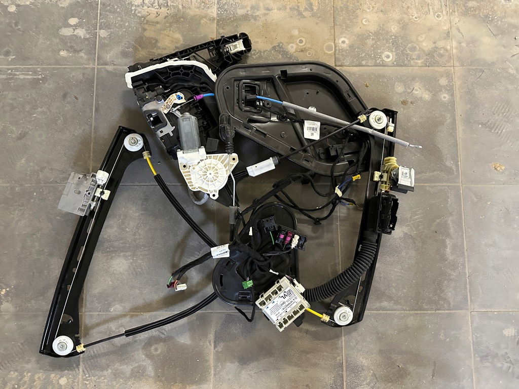 Zamek MODUŁ Drzwi komplet W238 W205 W213 W253 W257 - 13340750228 ...