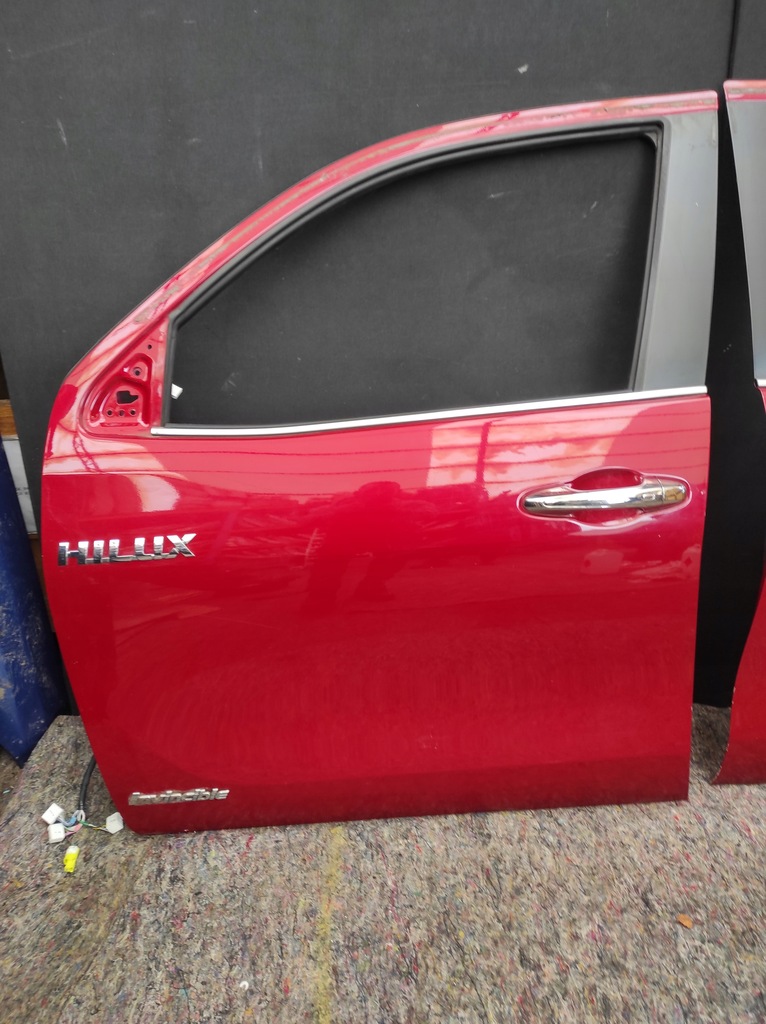 TOYOTA HILUX 2015- DRZWI LEWY PRZÓD ORYGINAŁ - 13580778870 - oficjalne ...