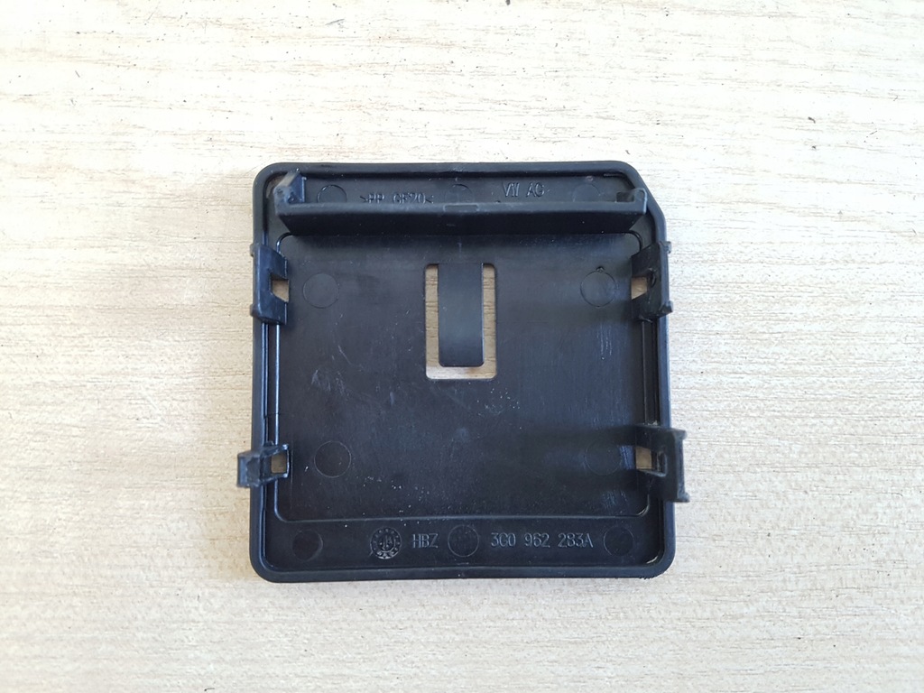 VW PASSAT B8 uchwyt sterownika 3G0962283A - 11925398648 - oficjalne ...