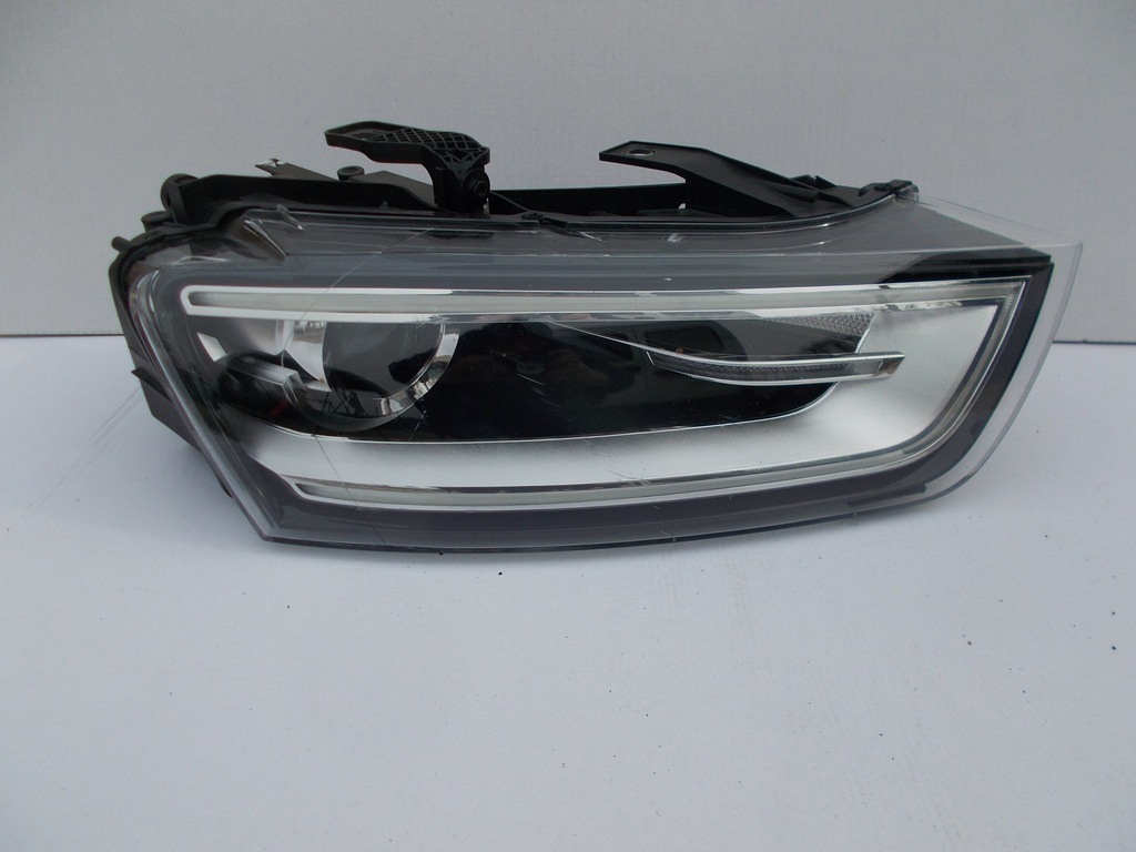 LAMPA PRAWY PRZOD AUDI Q3 8U0941006 XENON LED - 7547367703 - oficjalne ...