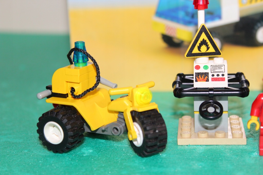 6459 LEGO ZESTAW SPACE PORT CYSTERNA INSTRUKCJA - 7985556645 ...