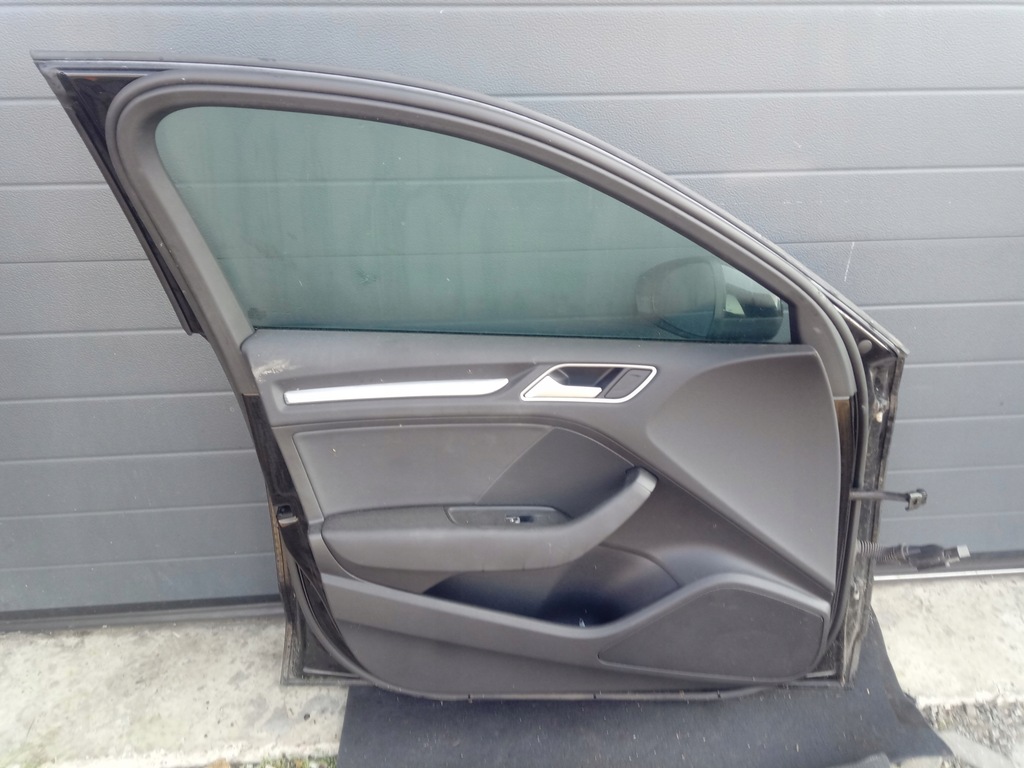 DRZWI LEWE PRZÓD AUDI A3 8V SEDAN LY9B - 14196824753 - oficjalne archiwum Allegro