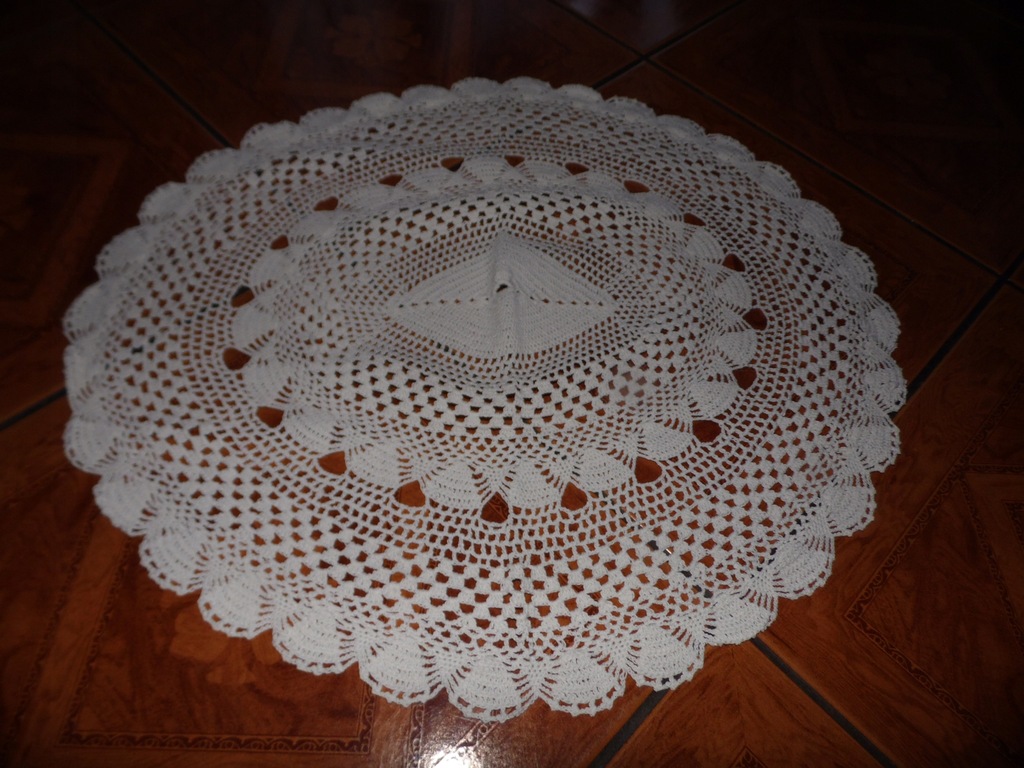 DUŻA OKRĄGŁA SERWETA SZYDEŁKOWA sr. 55 - 14024902571 - oficjalne ...