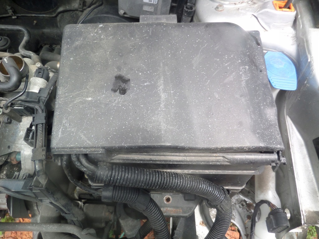 OBUDOWA PODSTAWA AKUMULATORA FABIA I 99-08 - 13962878430 - oficjalne ...