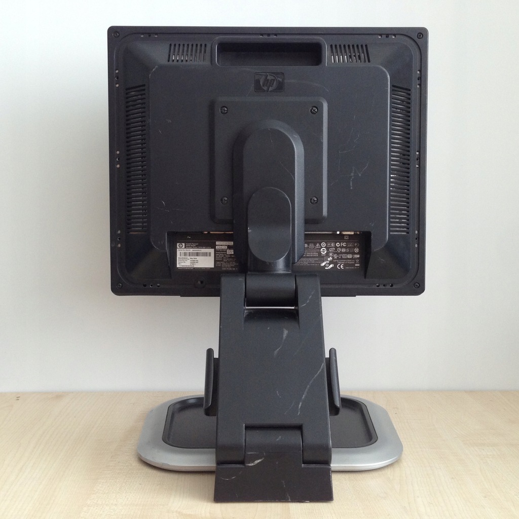 MONITOR HP 17'' LCD L1710 - 7559699440 - oficjalne archiwum Allegro