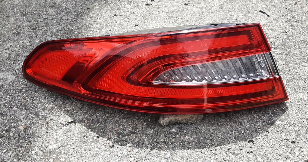JAGUAR XF X250 LIFT LAMPA TYŁ LEWA LED SEDAN IGŁA - 12388553062 ...