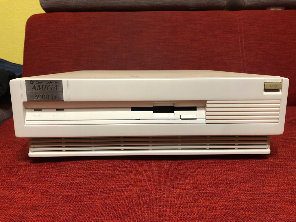 Commodore Amiga 3000 rev 9 B 25Mhz - 12750024262 - oficjalne archiwum ...