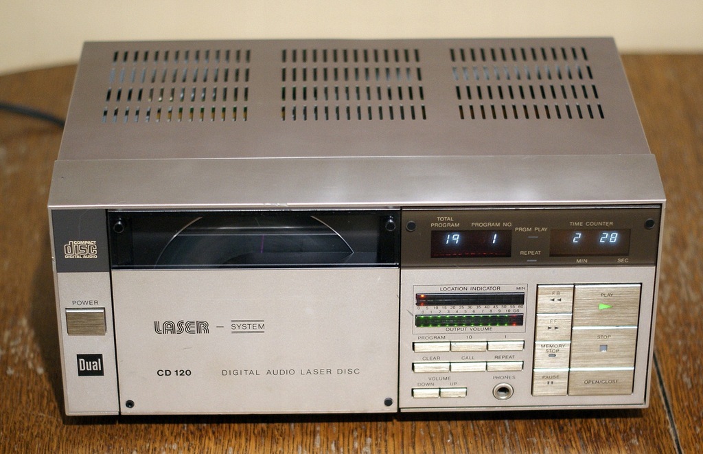 Купить DUAL CD120 вертикальный проигрыватель компакт-дисков: отзывы ...