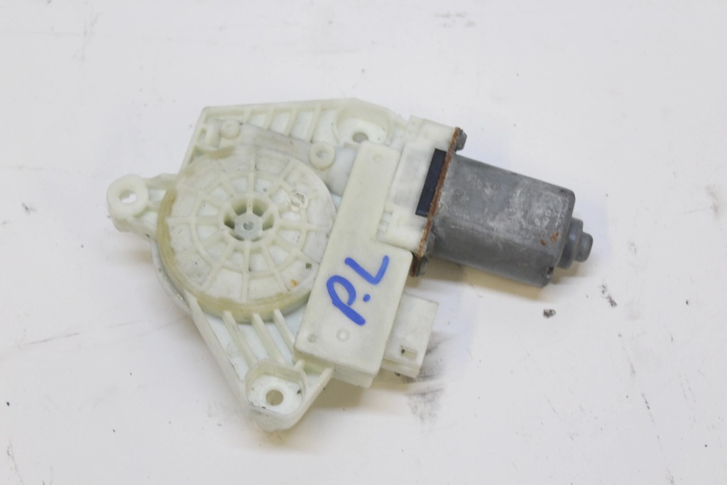 Mercedes W205 kombi silniczek szyby A2139069901 - 12842831065 ...