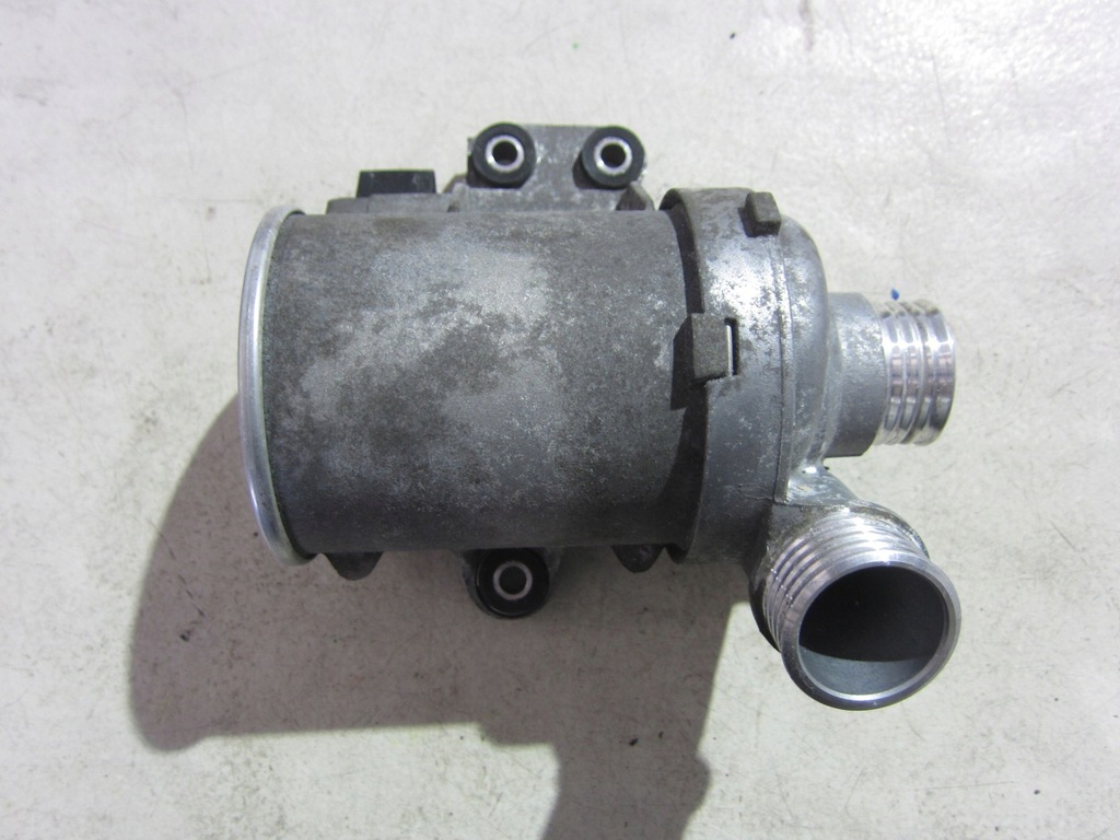 BMW F22 F30 N55 N55B30 POMPA WODY 11517596763 - 13753327155 - oficjalne ...