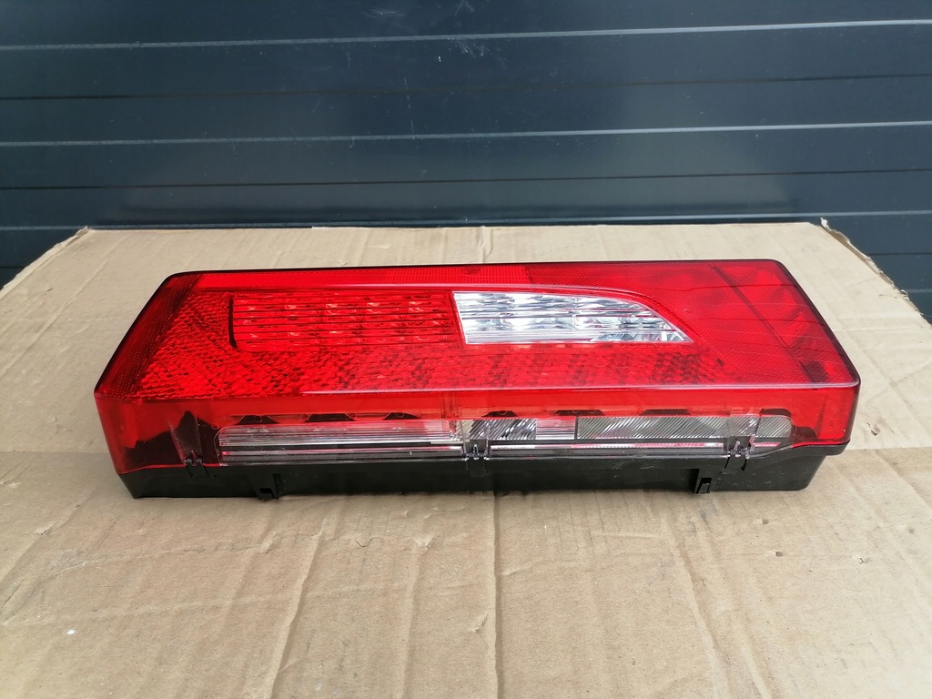 LAMPA LED SCANIA R S 2380955 NOWA ORYGINAŁ.. - 12041371952 - oficjalne ...