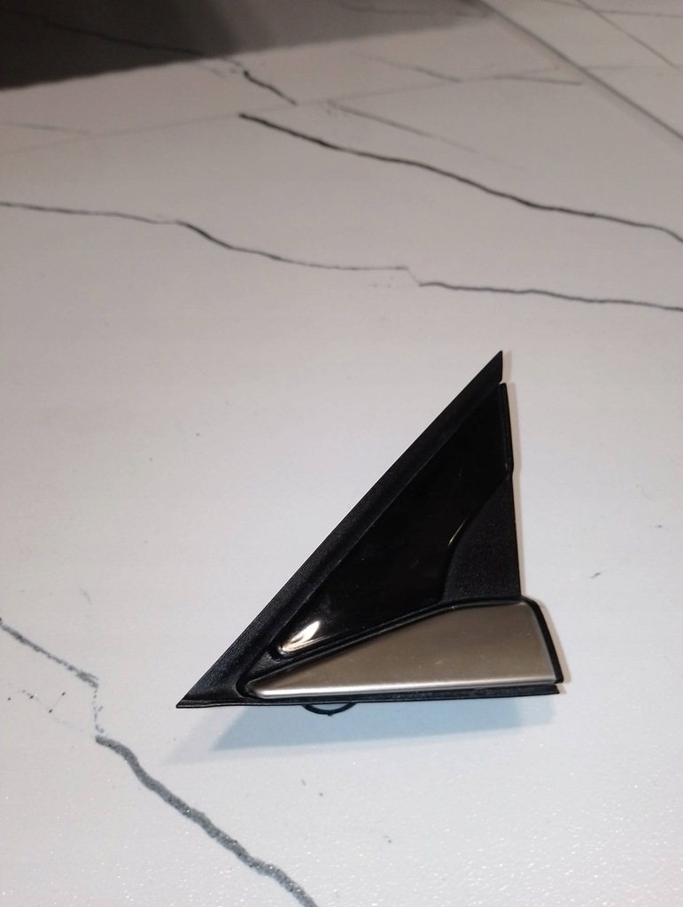 KIA SPORTAGE V 23r TRÓJKĄT ZAŚLEPKA BŁOTNIKA LEWA 86190-R2000 ...