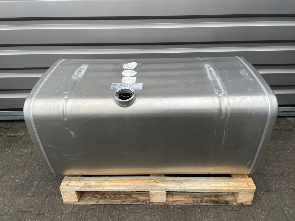 ZBIORNIK PALIWA MAN TGX TGS EURO 6 490 LITRÓW - 13176415181 - oficjalne ...