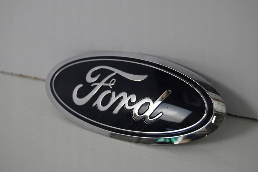 Emblemat znaczek logo zderzaka Ford Kuga MK3 2020+ - 12281387156 ...